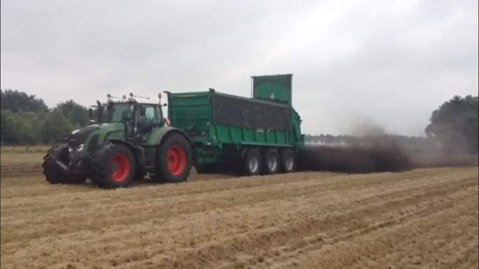 Tebbe HS320 breedstrooier | Trekkerweb.nl - Mechanisatienieuws voor de ...