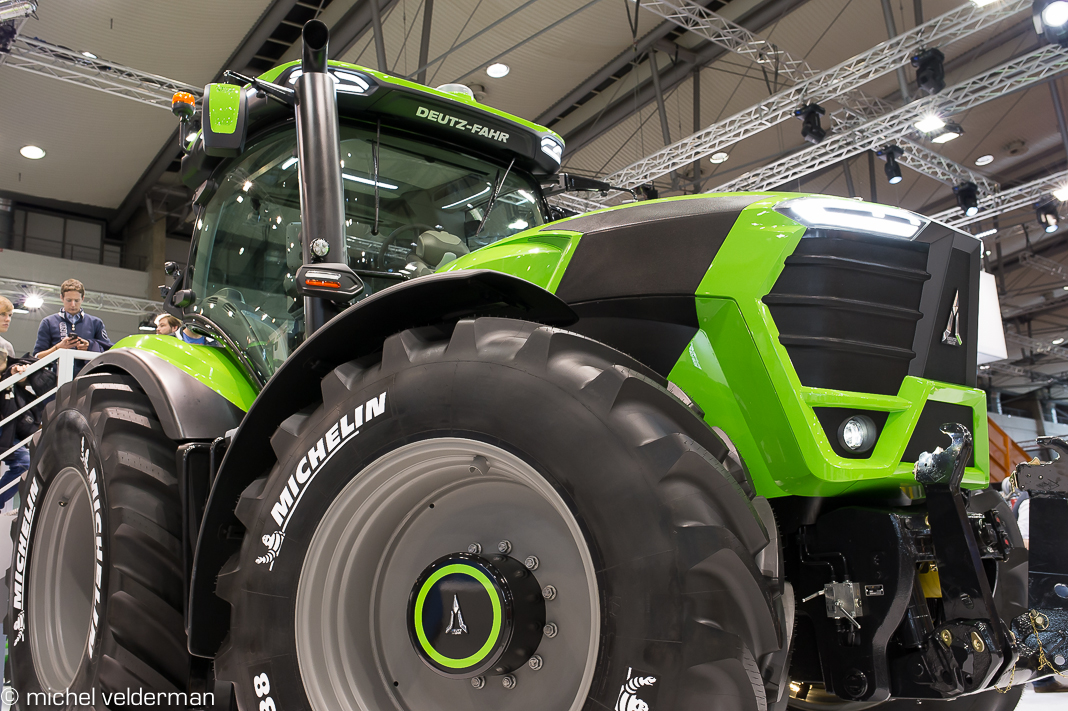 Dikke en bijzondere trekkers overzicht Agritechnica | Trekkerweb.nl ...