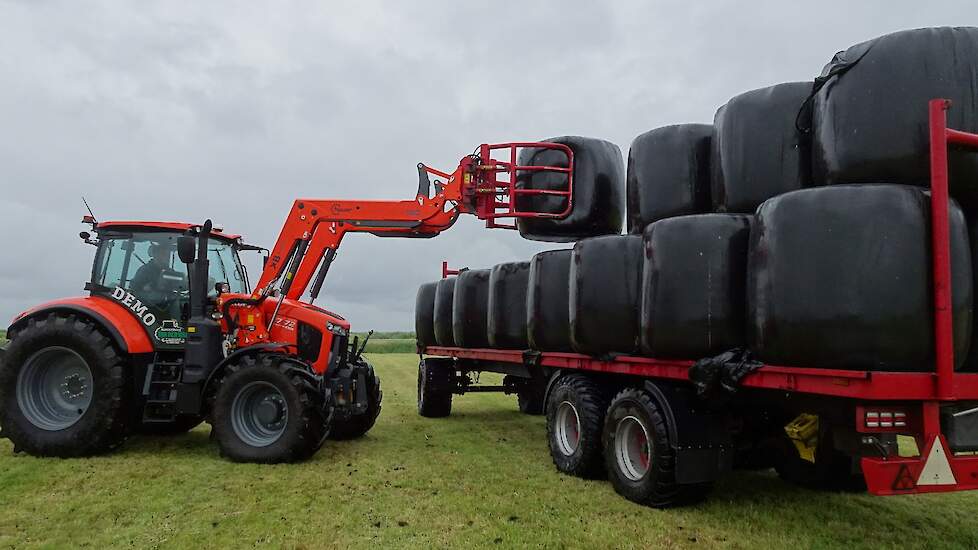de Factorij › Kubota M 7172 met een Hauer-voorlader XB Bionic 150 ...