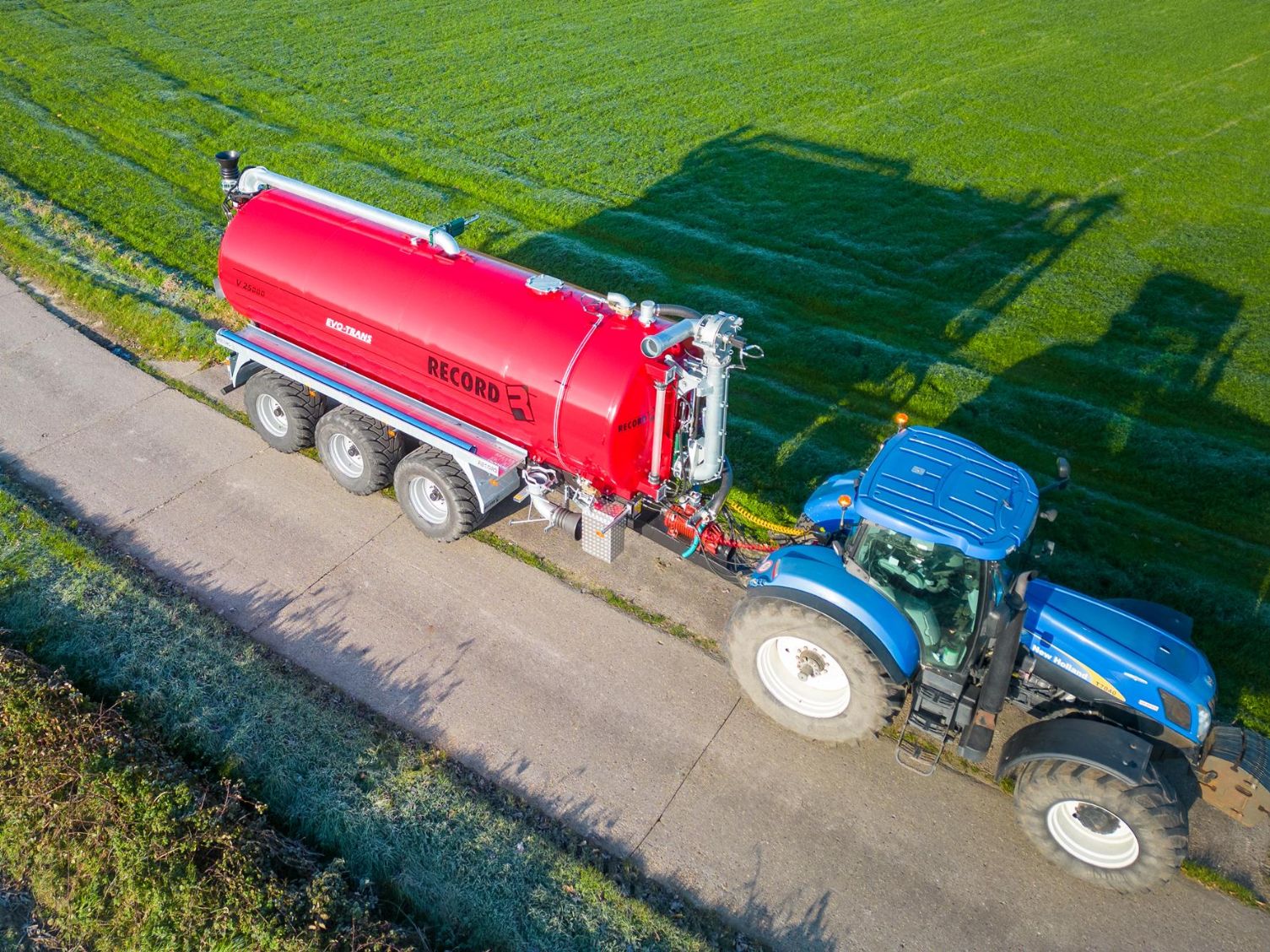 Nieuw Record Trailers: de Evo-Trans V 25000 | Trekkerweb.nl - Mechanisatienieuws voor de ...