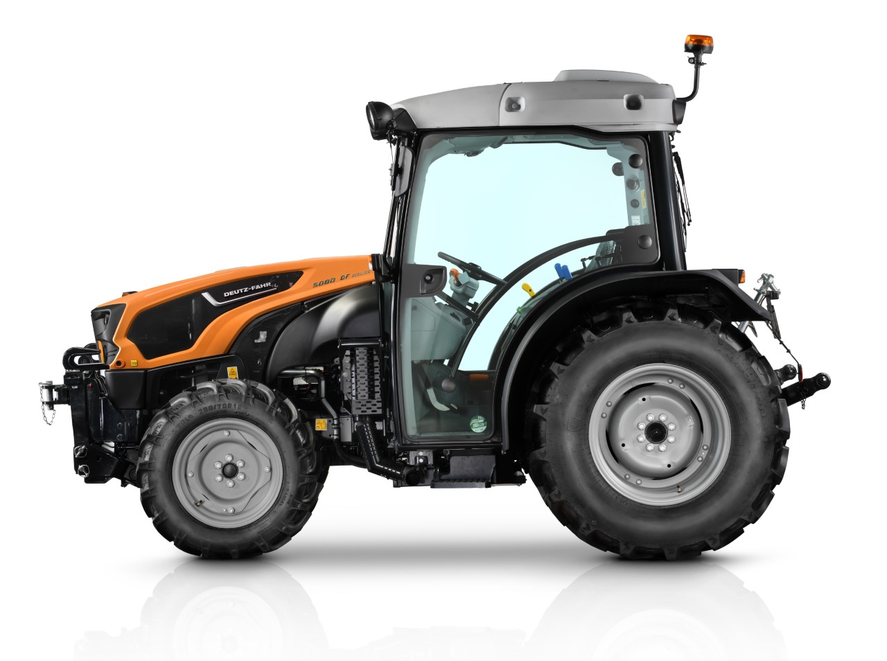 DEUTZ-FAHR › Deutz-Fahr presenteert met trots nieuwe 5080 DF/DS/DV ...