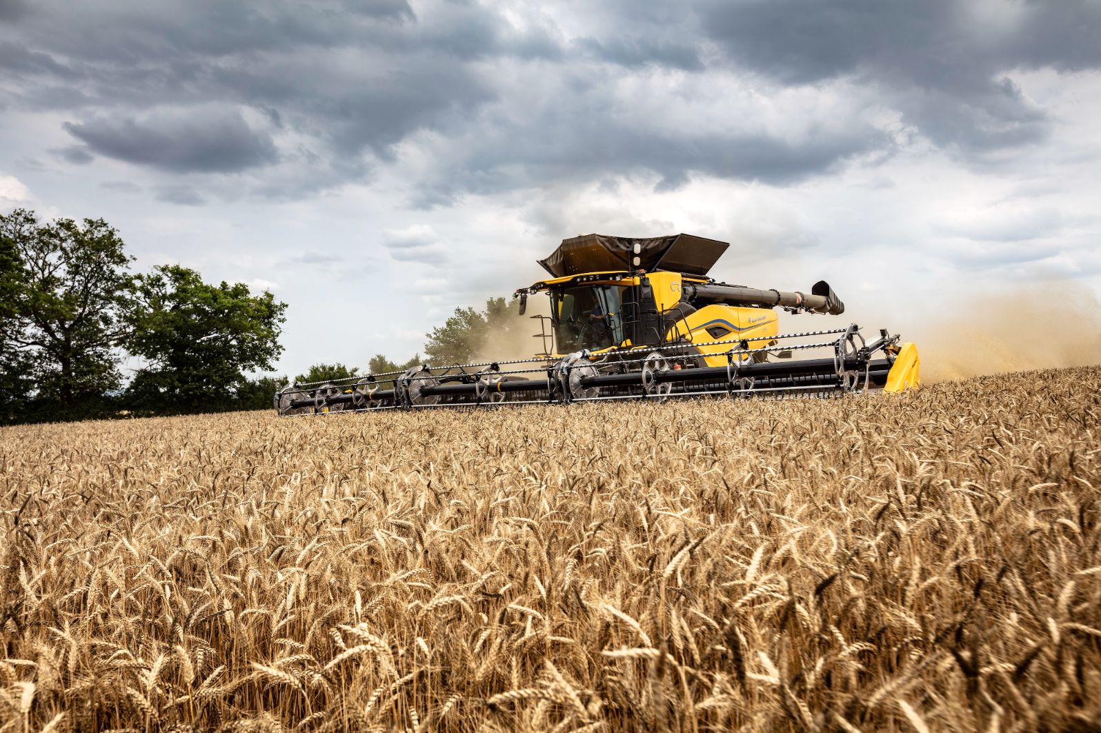 New Holland › Video: onthulling nieuwe New Holland CR11-maaidorser ...