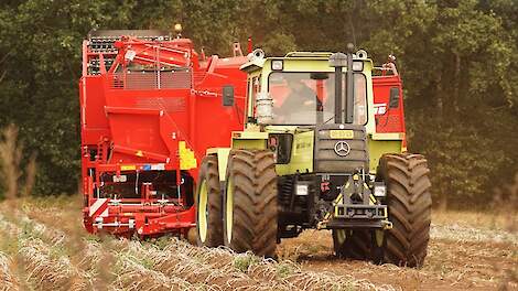Video: Mercedes-Benz MB Trac 1300 | Trekkerweb.nl - Mechanisatienieuws ...