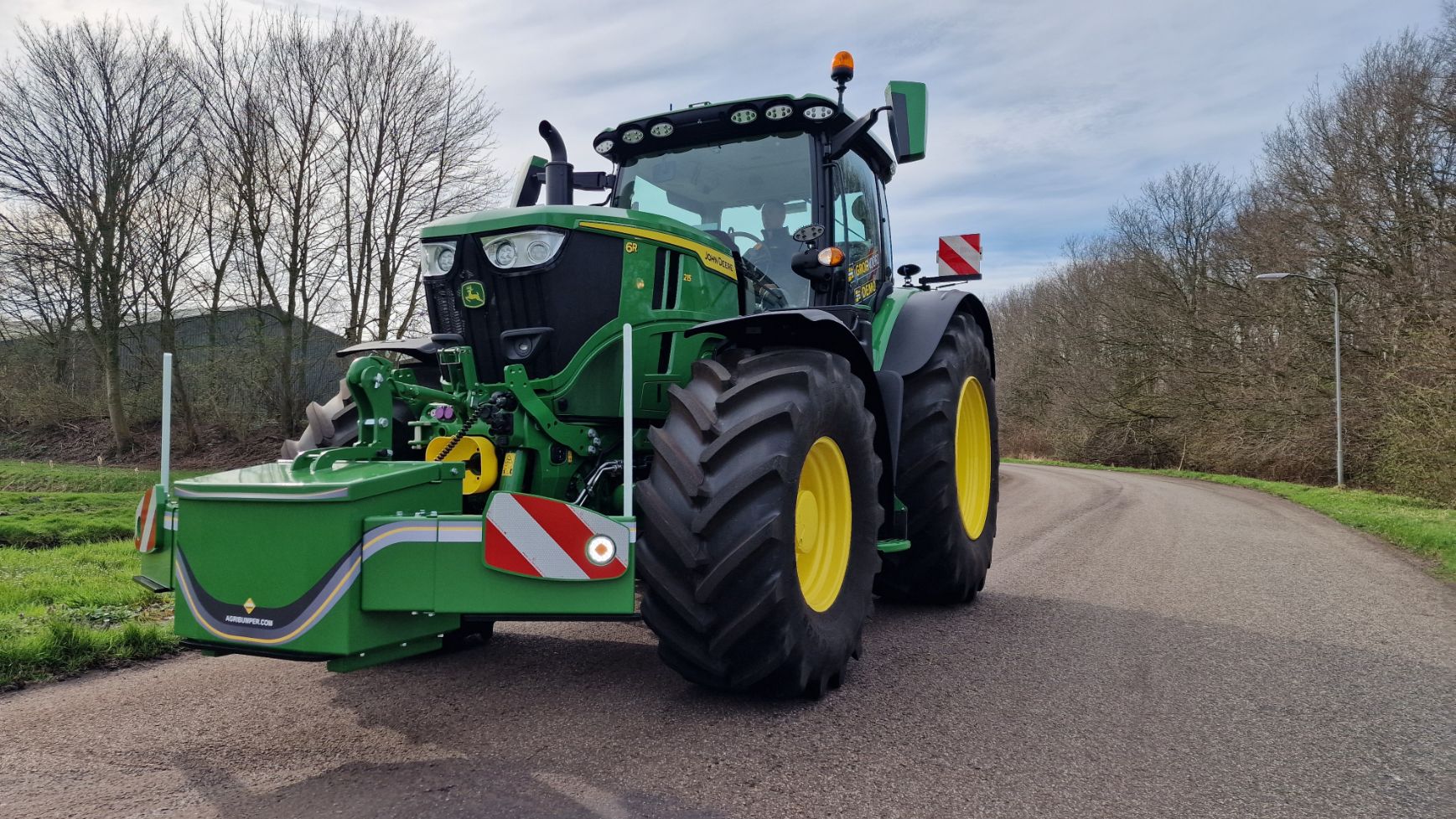 Nieuw: Agribumper FH-Line | Trekkerweb.nl - Mechanisatienieuws voor de ...
