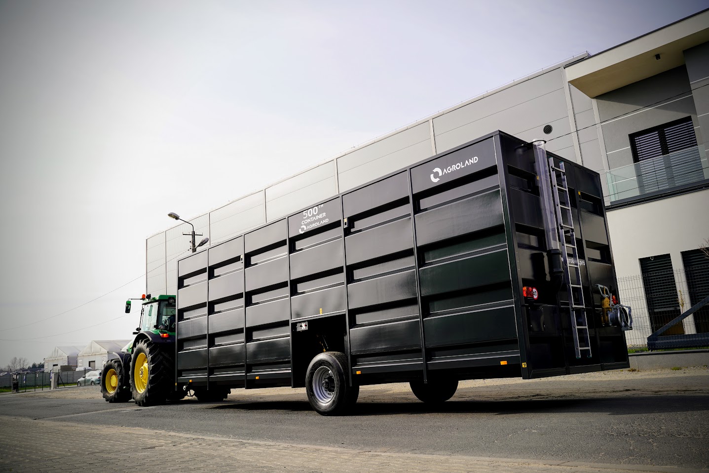 Record Trailers breidt gamma uit met mestcontainers | Trekkerweb.nl - Mechanisatienieuws voor de ...