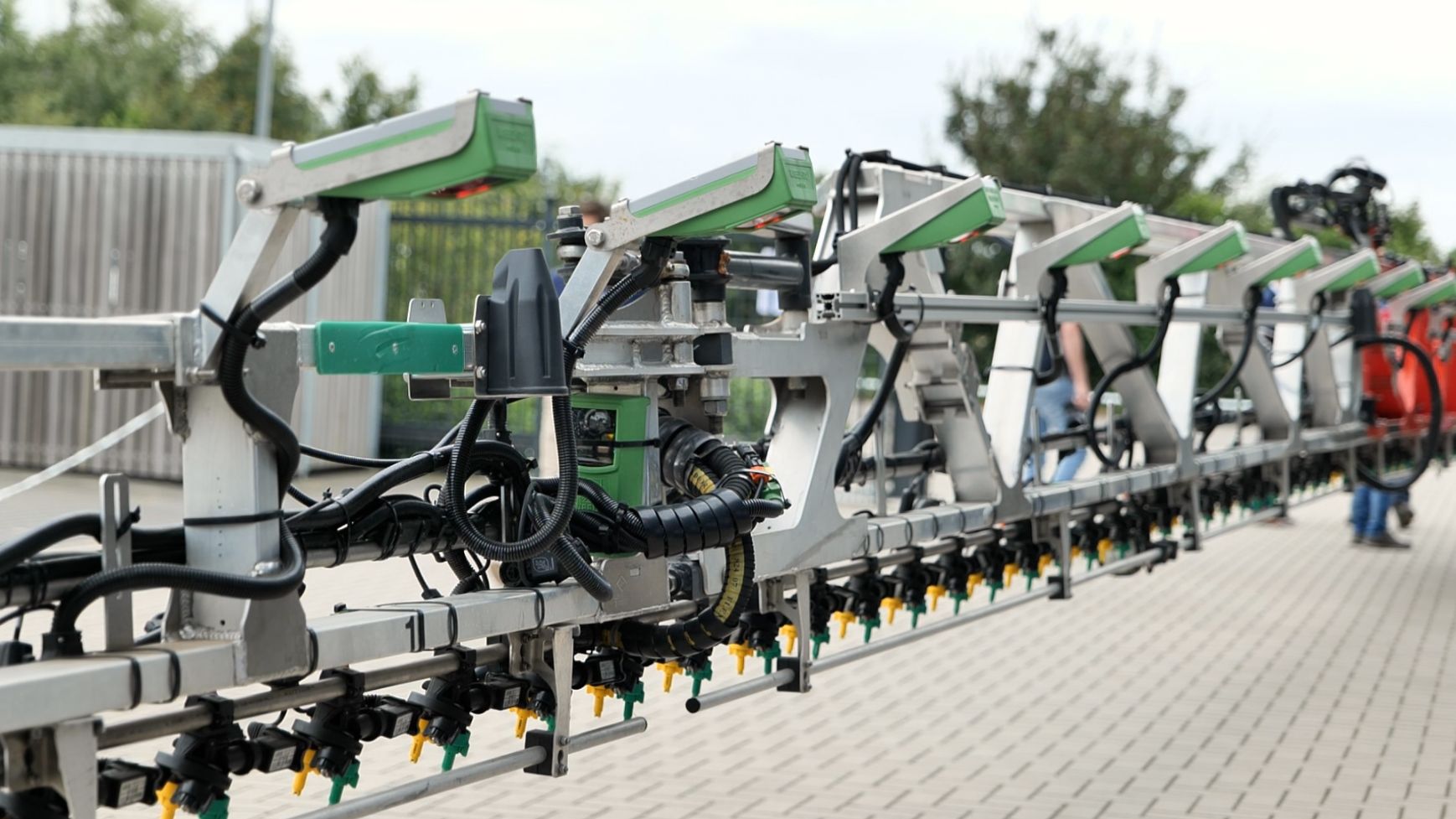 Video: Rometron en WEED-IT bestaan 25 jaar | Trekkerweb.nl ...