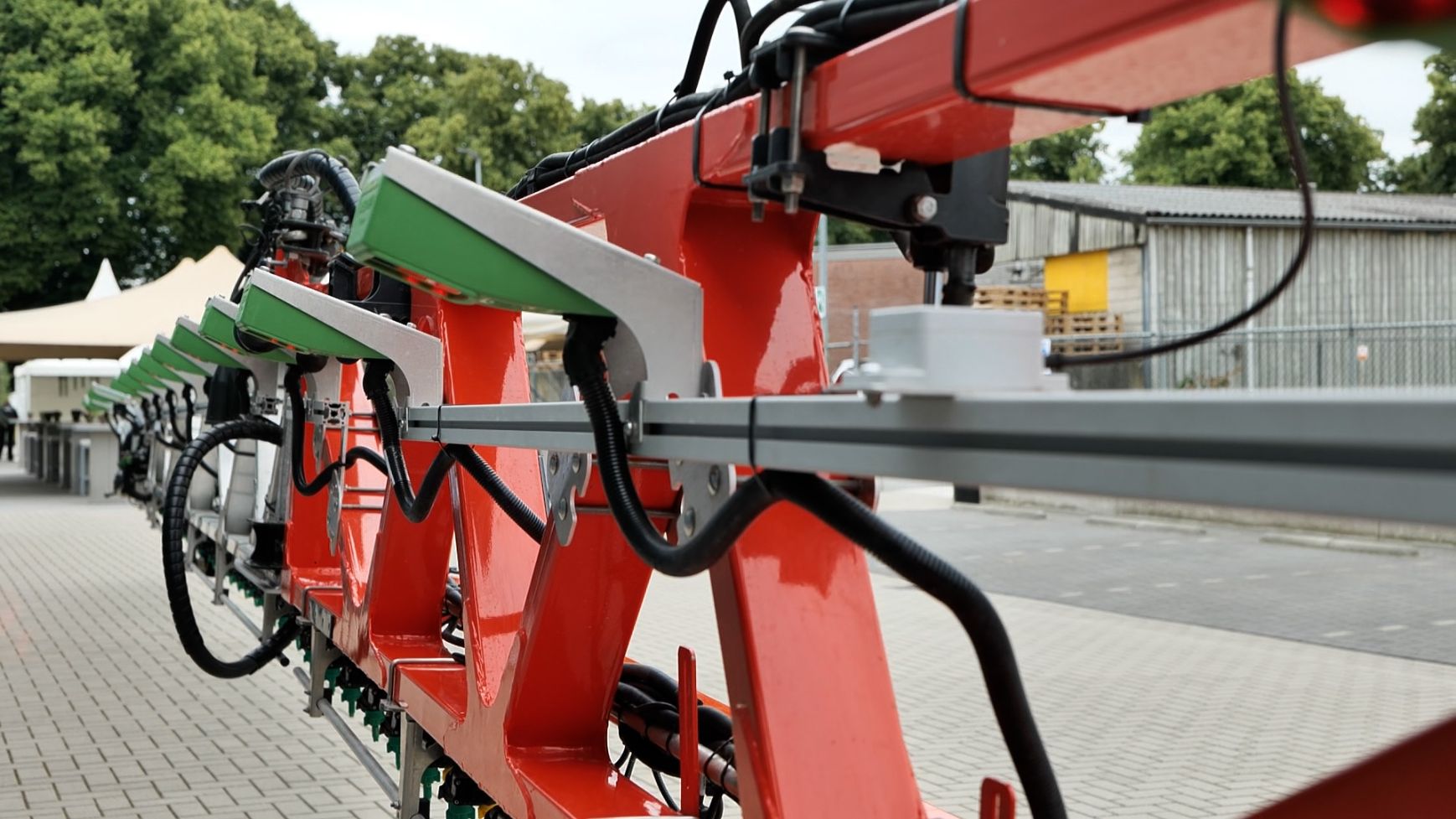 Video: Rometron en WEED-IT bestaan 25 jaar | Trekkerweb.nl ...