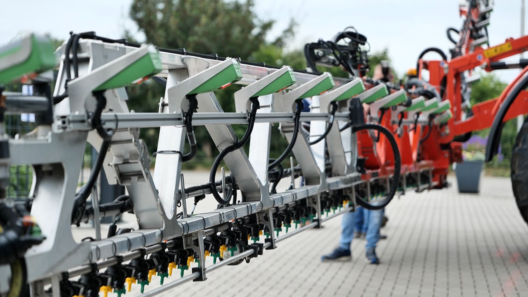 Video: Rometron en WEED-IT bestaan 25 jaar | Trekkerweb.nl ...